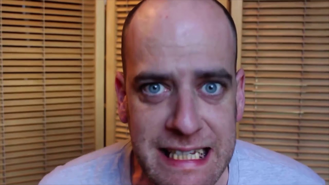 Vidéo vraiment trop chelou 🤣 - YouTube