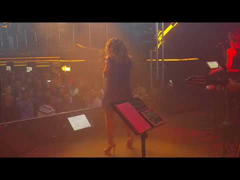 ZİYNET SALİ , Canlı Performans. starlife.magazin