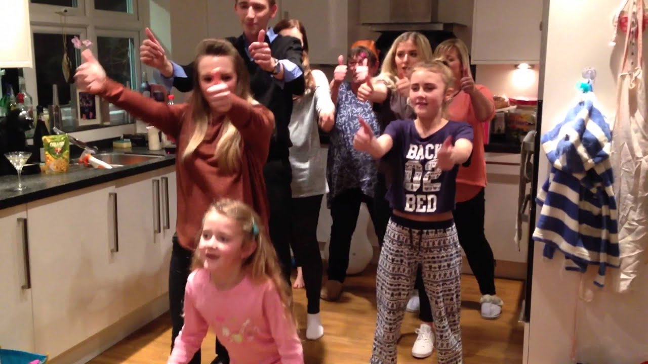 Tooty ta dr Jean crazy family Boxing Day - YouTube