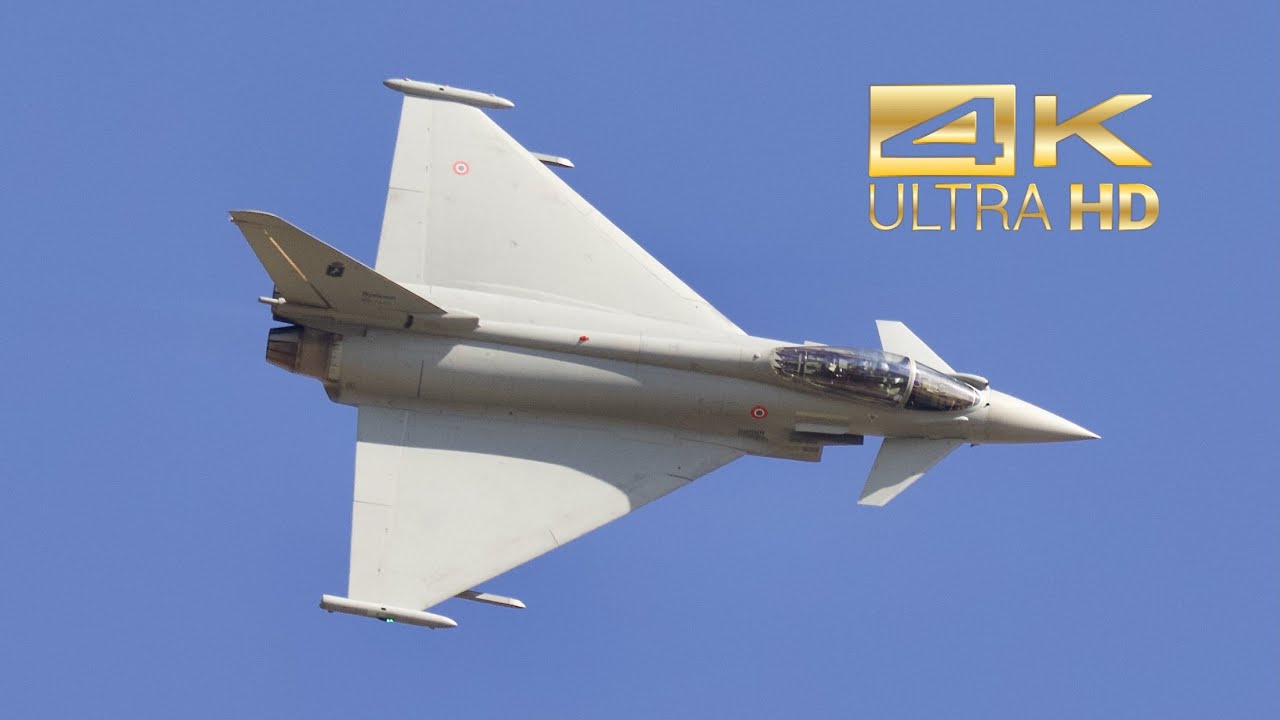 (4K) Eurofighter Typhoon Italian Air Force flying Display RAF Fairford ...