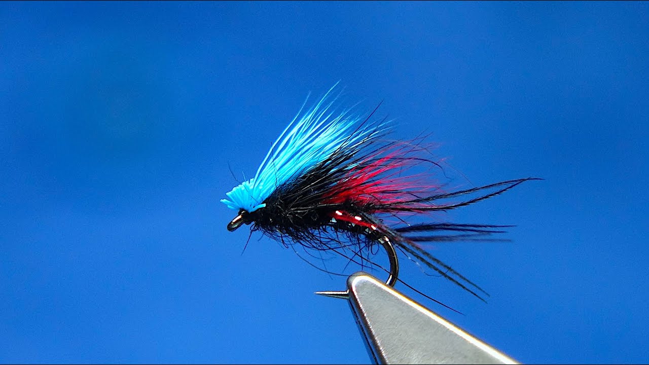 Tying a Blue Zulu Hopper Hedgehog by Davie McPhail - YouTube