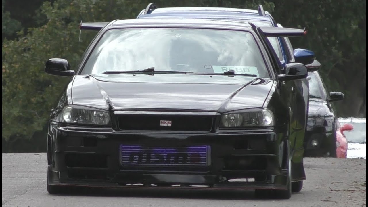 1999 Nissan R34 GT-R RB30- Lovely Turbo Sounds! - YouTube