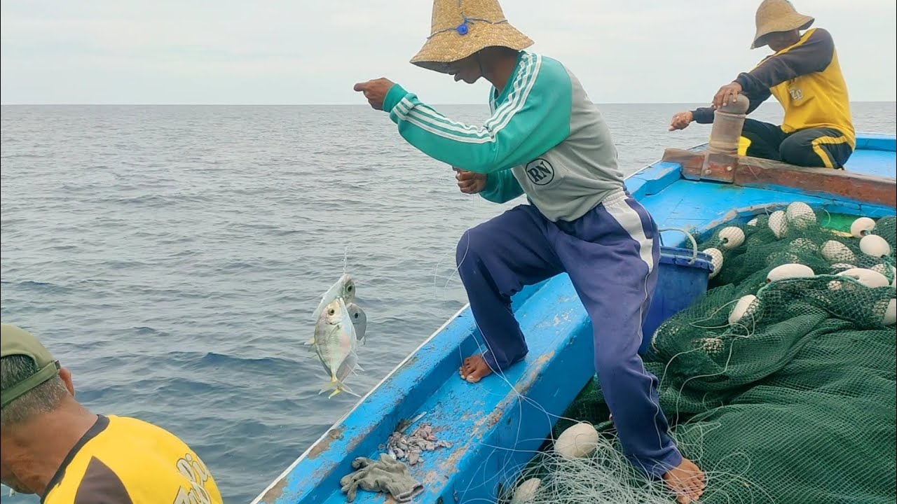 Crew Nelayan Ini Sampai Kehabisan Umpan!! Vlog Seharian Full Mancing ...