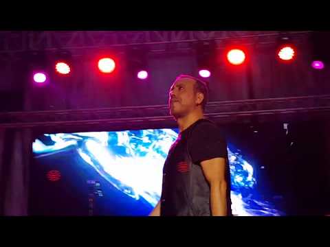 Haluk Levent - Çemberimde Gül Oya Sahne Performansı