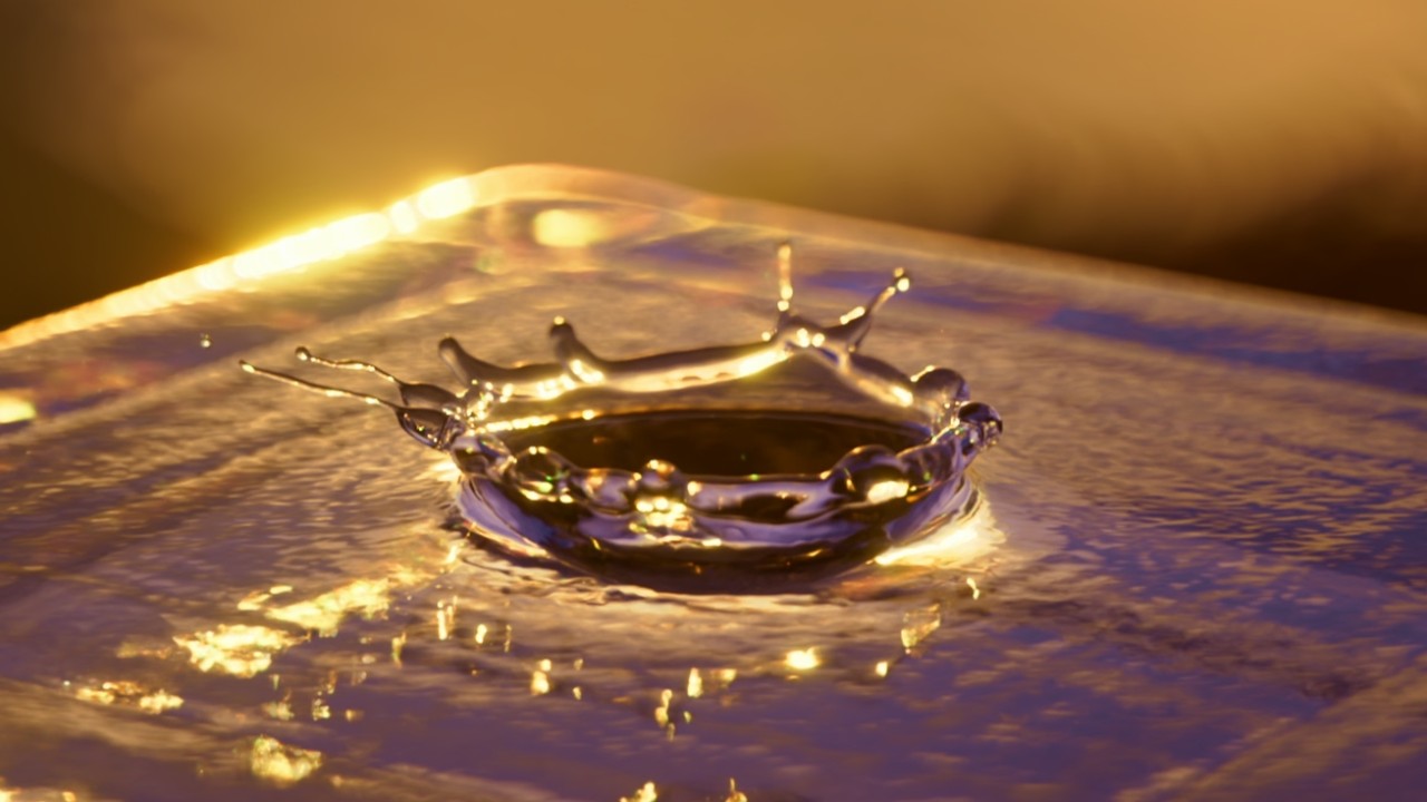 Water Droplet Simulation in Super Slow-Motion - YouTube