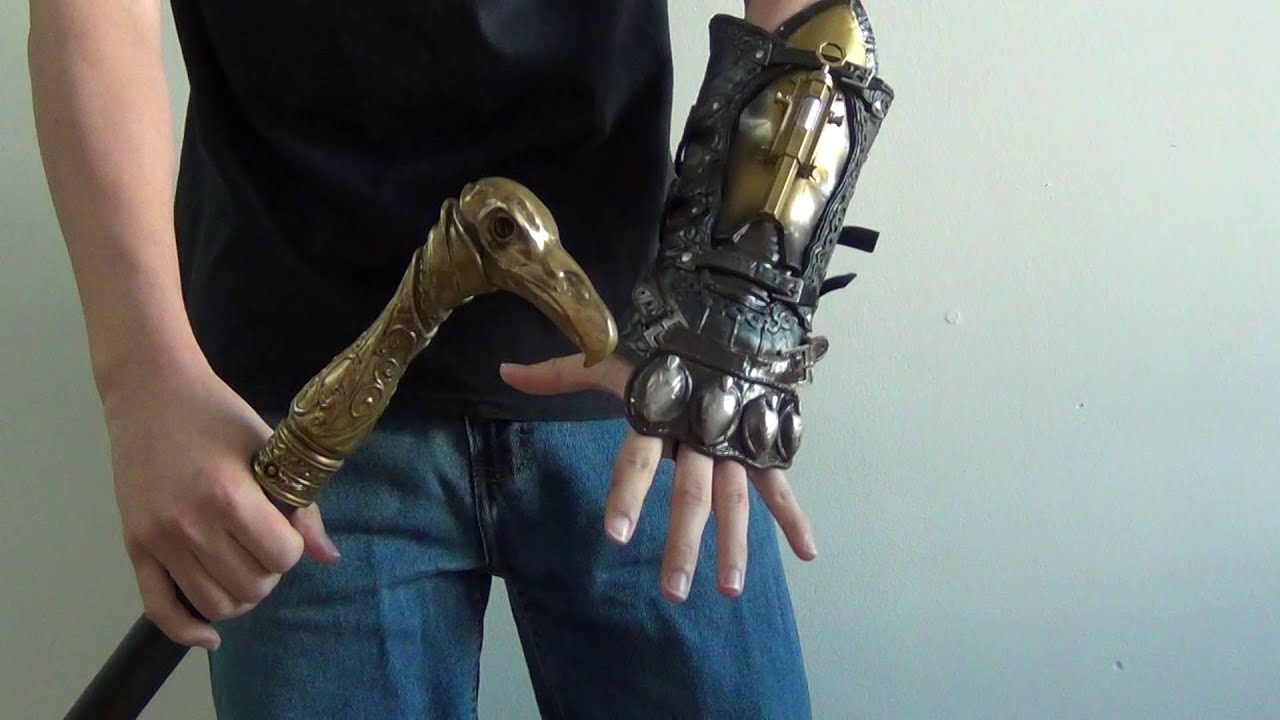 Assassin's Creed Syndicate Gauntlet & Cane Sword Review - YouTube