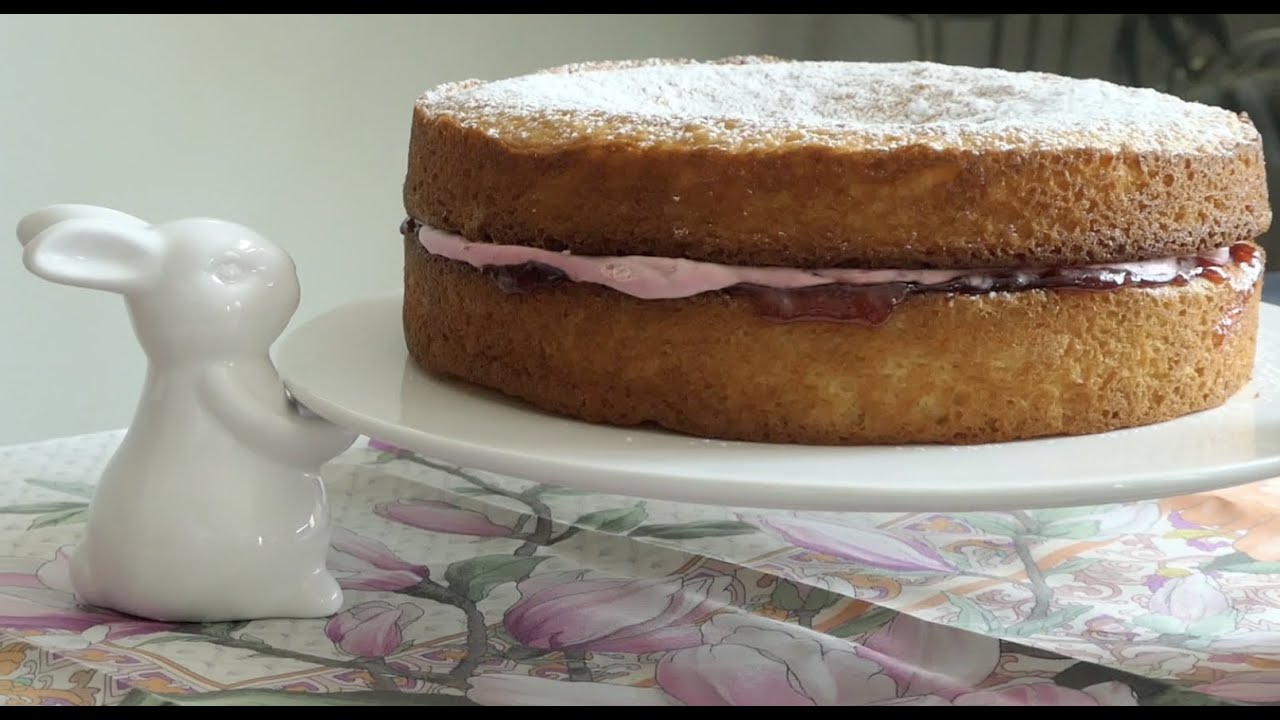 Victoria Sandwich | Mary Berry's Victoria Sandwich cake recipe. Great ...