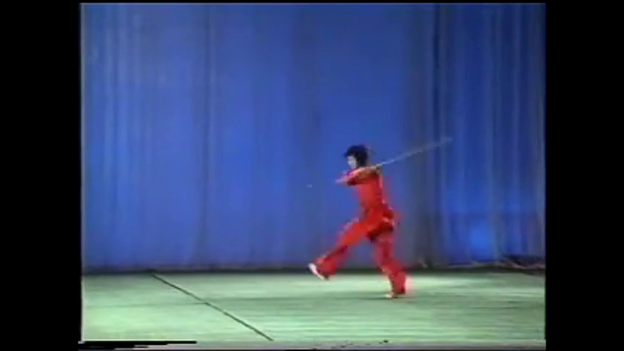 第一套国际武术竞赛套路-棍术 (1rd IWUF Taolu - Gun Shu) - YouTube