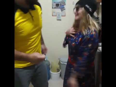 Abla kardes delirmece😂😂😂