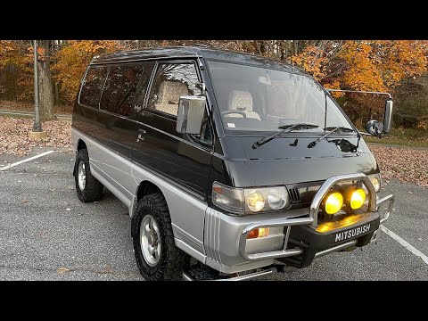1993 Mitsubishi Delica Star Wagon Super Exceed 4WD for Sale - Cars & Bids