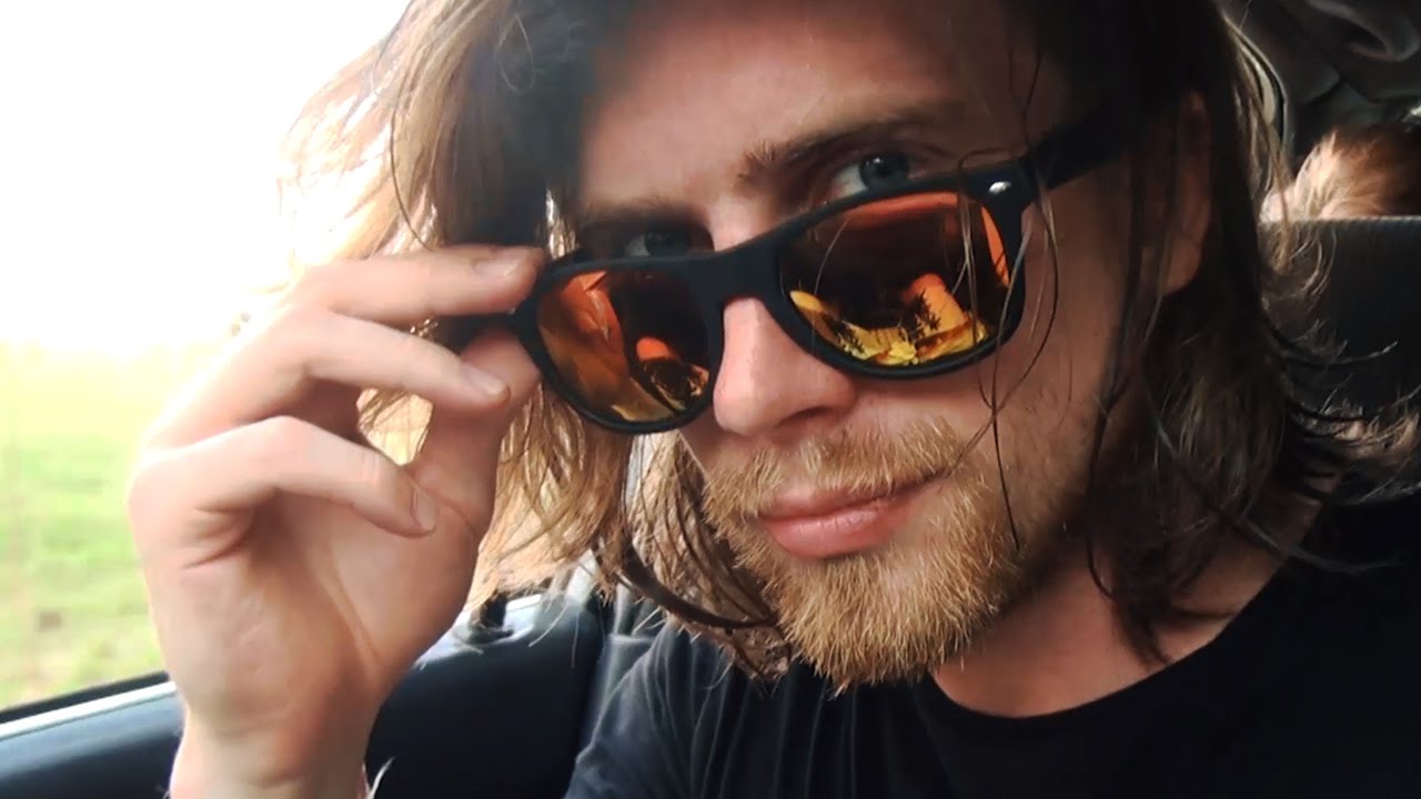 Die Zukunft & Vergangenheit von Sarazar - YouTube