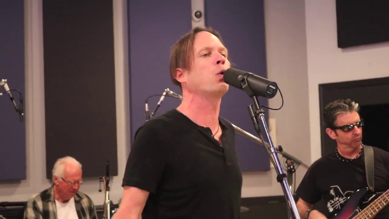 MICHAEL FAHERTY with THE BLUES BUTCHERS - DUST MY BROOM - YouTube