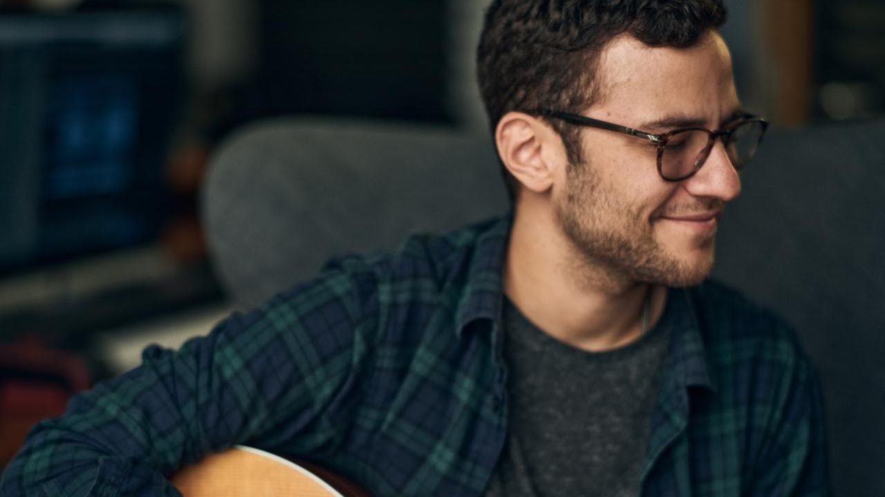 Alejandro Roca Rey - Año Nuevo (Lyric Video) - YouTube Music