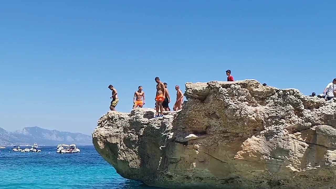Cala mariolu tuffi - YouTube