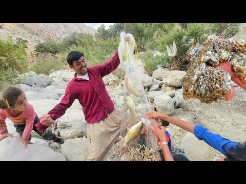 🐋🐟Struggle for Survival: The Exciting Journey of a Hundred Giant Fish in the Mountains