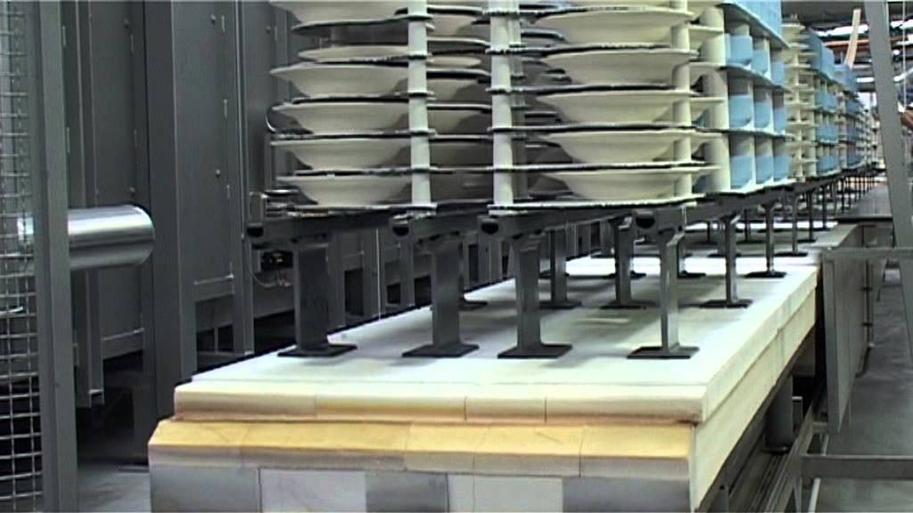 Grun - Tunnel Kiln Glost firing_16_9 - YouTube