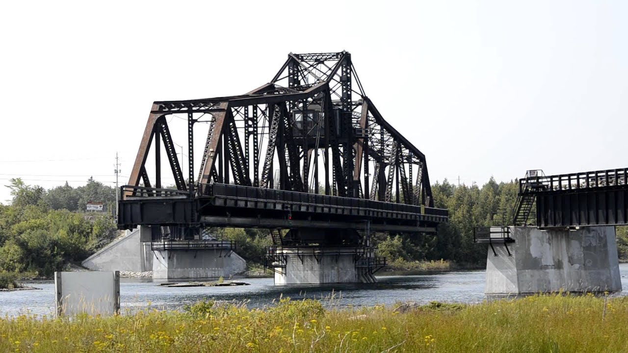 Little Current Swing Bridge (HD) - YouTube