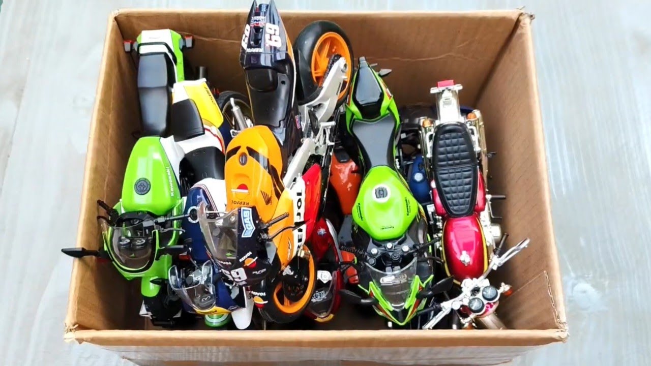 Box Full Model Motorcycles 1/12 Scale Kawasaki Ninja ZX-6R, Honda NSR ...
