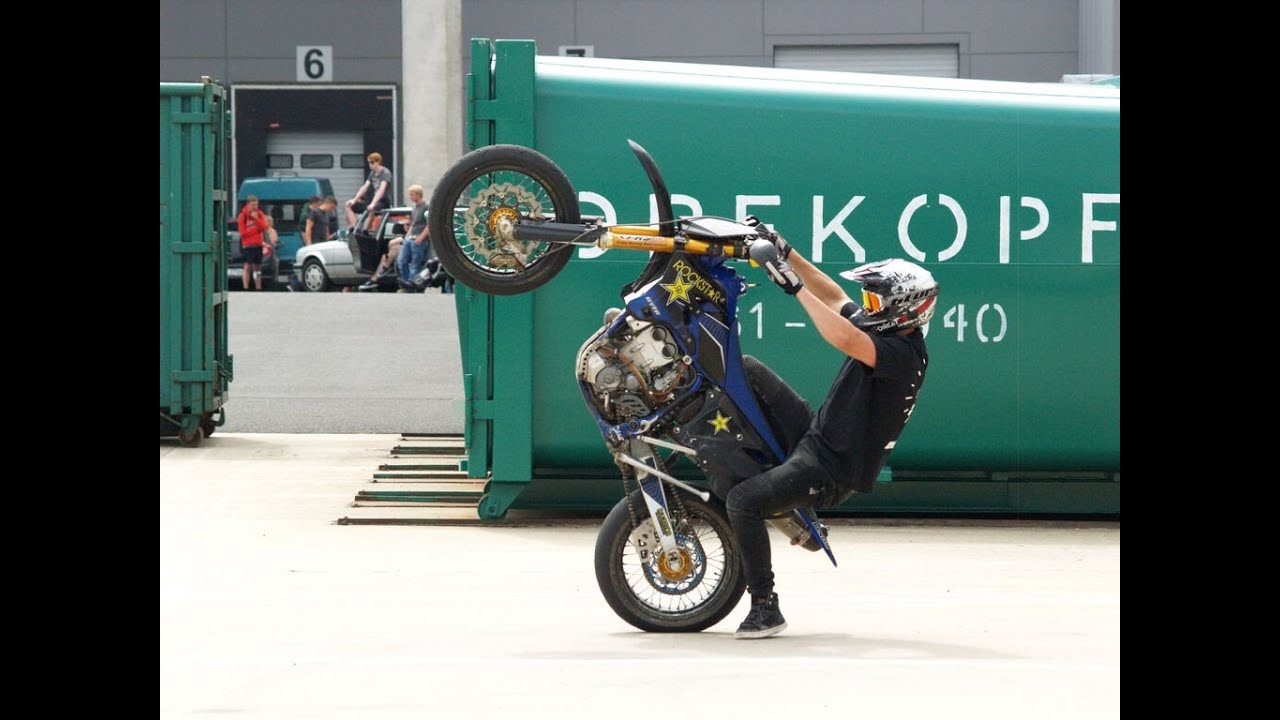 FTC: Supermoto Stunt Session 2015 - YouTube