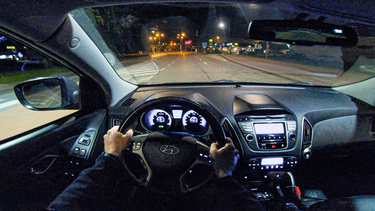 Hyundai ix35 2.0 CRDi - Night POV Test Drive - YouTube