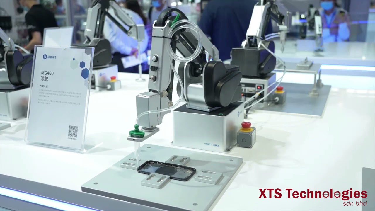 Small robot DOBOT MG400 Gluing and assembly or handling automation PCB ...