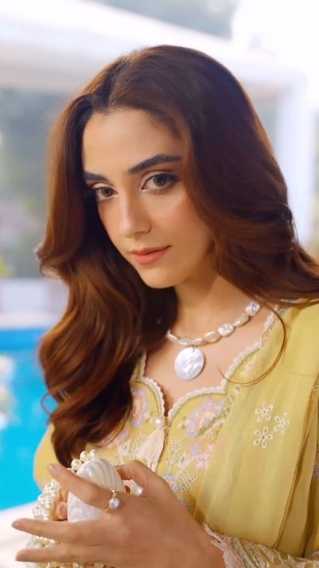 Maya Ali Soooo Beautiful actress #pakistanidrama - YouTube
