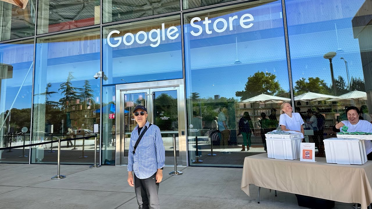 谷歌山景城总部落成，访客体验中心google visitor experiences 正式开放，快来一睹时尚园区的风采…… - YouTube