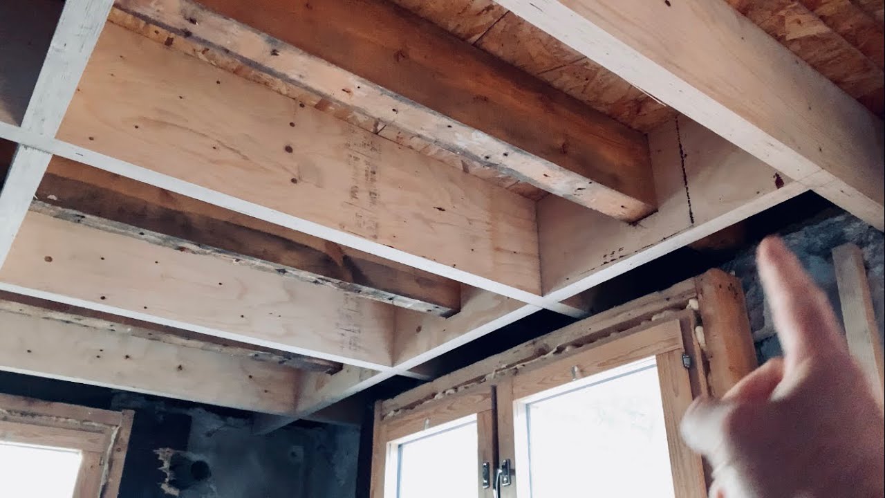 Renovation: joists and bridging. - YouTube