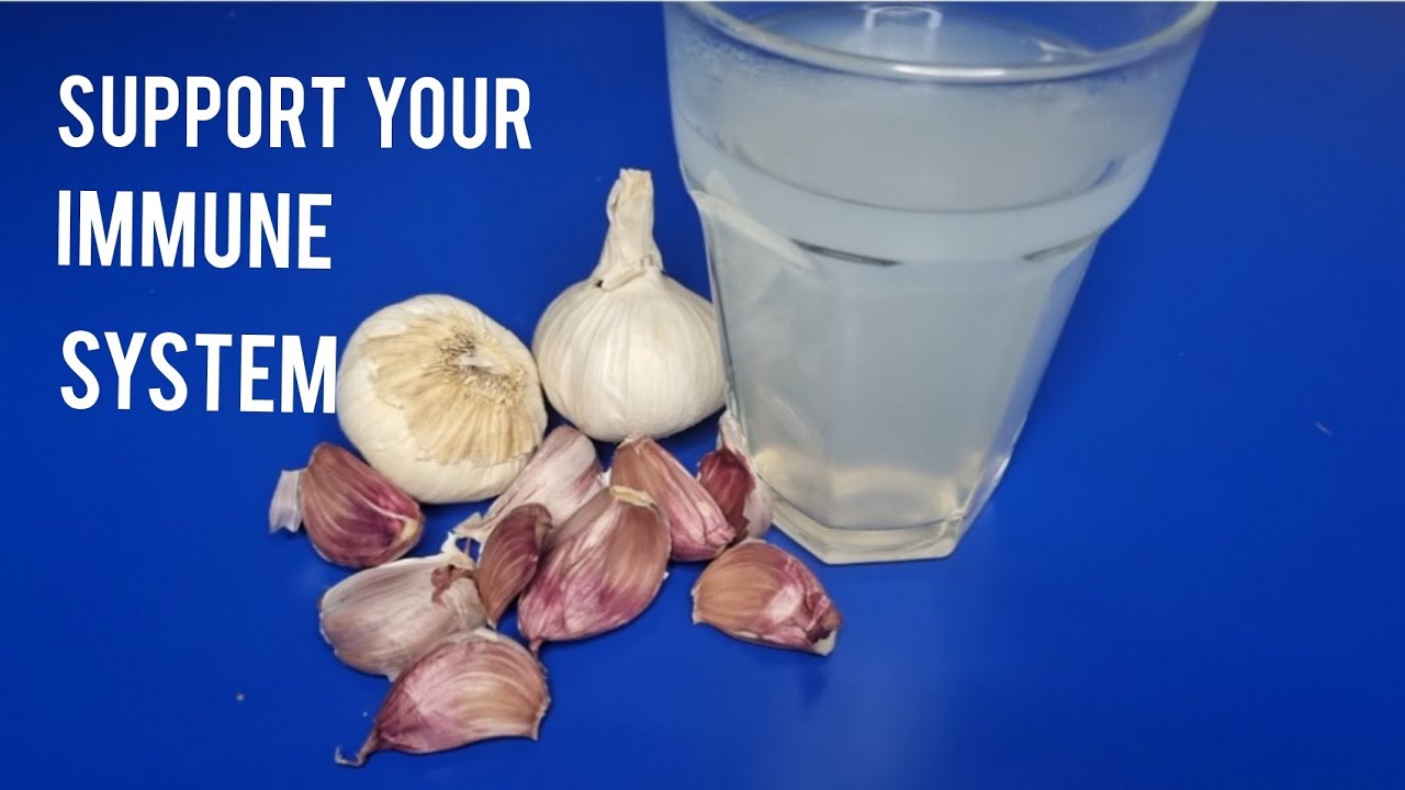 THE GREAT BENEFITS OF GARLIC WATER 💧 (drink it every day ) - YouTube