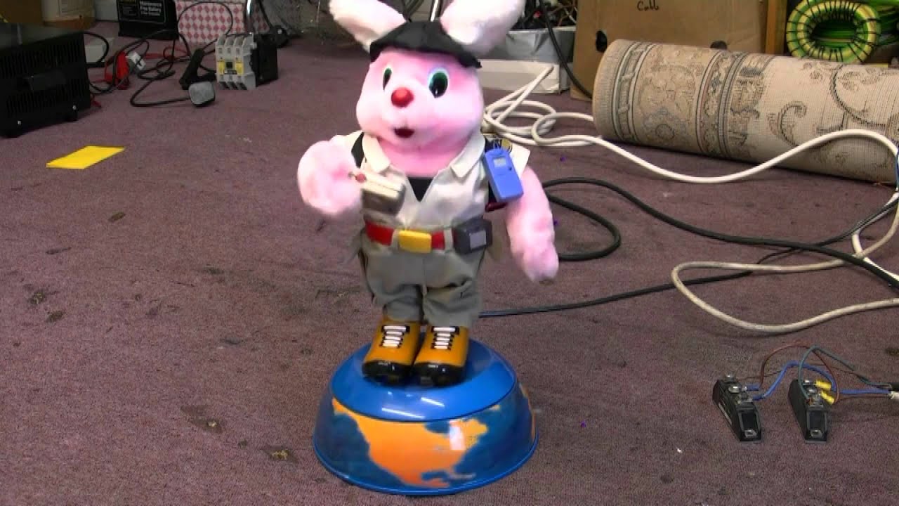 Clock Radio And Toy Rabbit Pop - YouTube