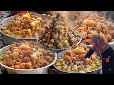 VIRAL ‼️BAKSO 3 SEKAWAN PADASAN PALING VIRAL DI KOTA TUBAN,Nylempit Jauh Dari Kota Antreannya Parah
