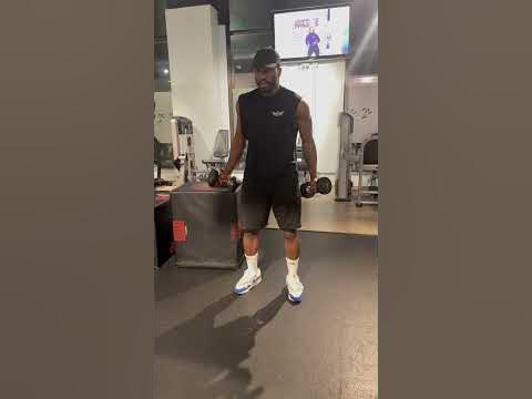 Alternating Standing Dumbbell Bicep Curl - YouTube