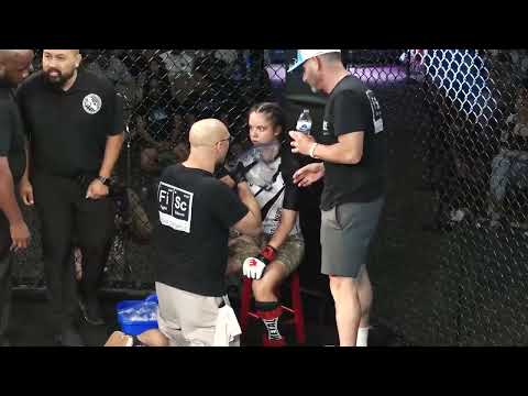 RC10 FIGHT #13 Mia Delgado vs Alexia Fontaine - YouTube