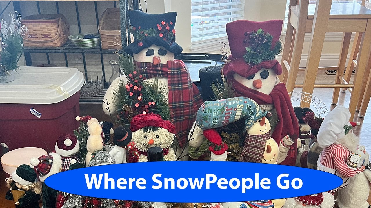 The Secret Life of Snow People: Journey to Storage - YouTube