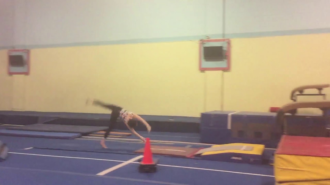 Vault Yurchenko Full Practice - YouTube