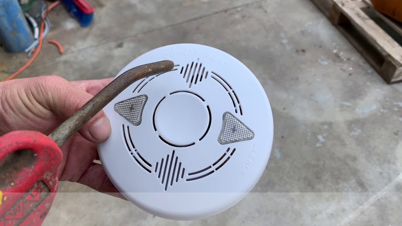 How to reset Tesla smoke alarm - YouTube