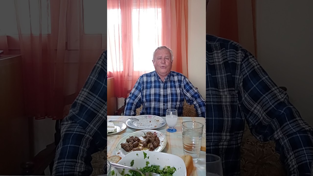 Σιγα σιγα που περπατεις! Δημήτρης Τζελέπης - YouTube