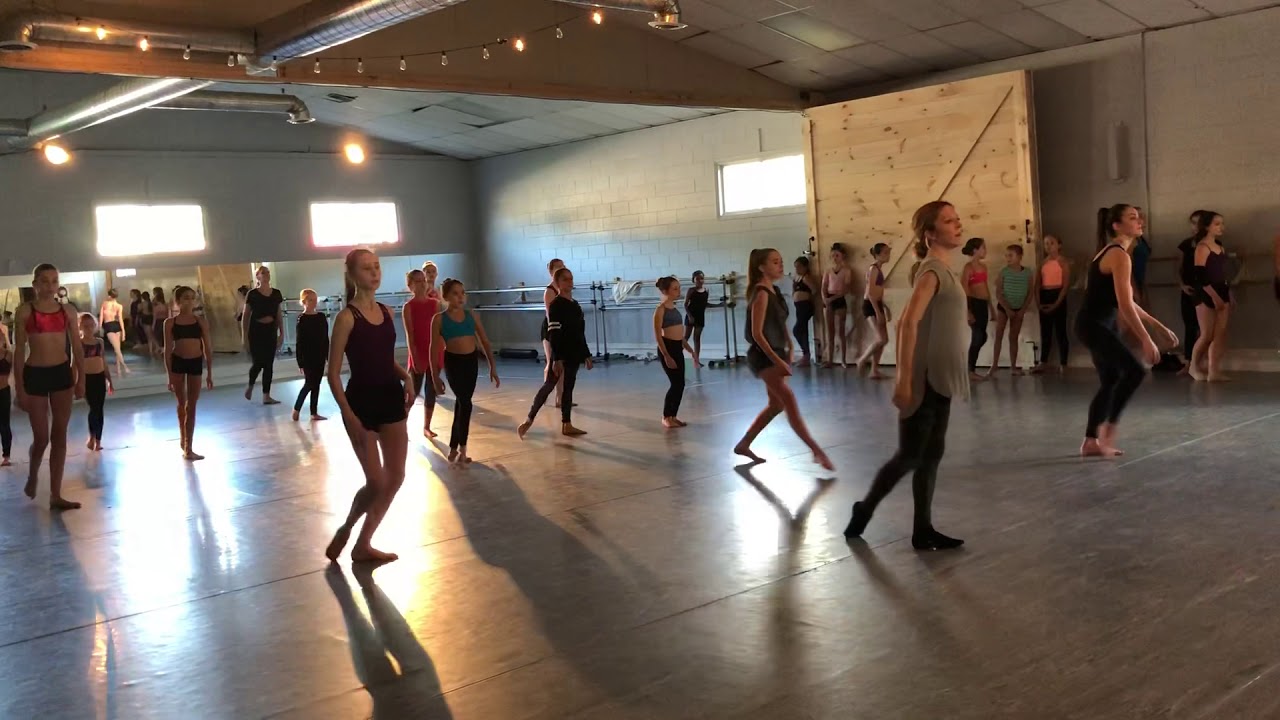 Suzi Taylor’s Lyrical Class 10/20/18 - YouTube