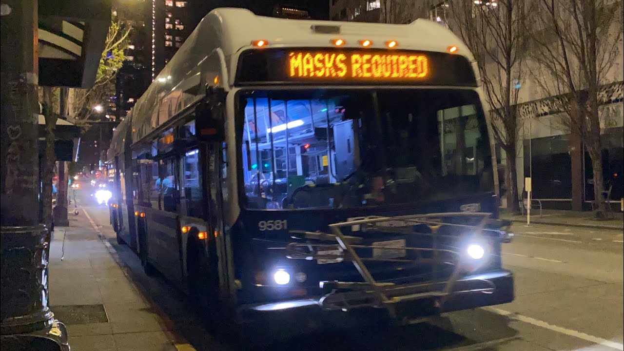 Sound Transit 2011 New Flyer D60LFR #9581 - YouTube