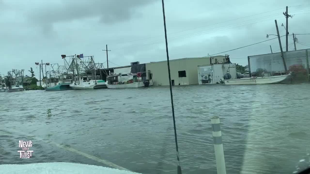 Storm surge in Yscloskey - YouTube