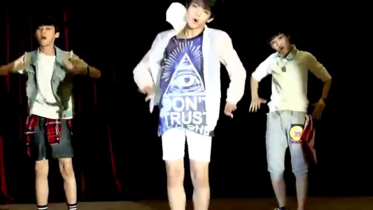 [HQ] [150516] [TF家族练习生] TF New Trainees dance BIL-BTS - YouTube