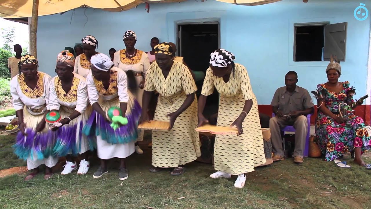 Ogoya Nengo - The Singing Wells project - YouTube