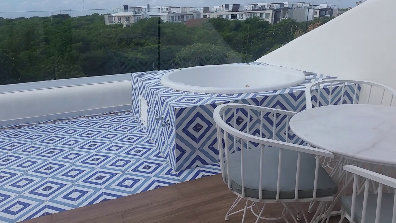 Ocean Riviera Paradise - Rooftop Room - YouTube