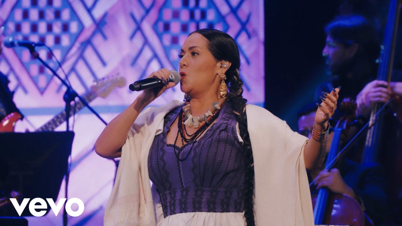 Lila Downs - Mix Lila Downs Desde Bellas Artes (En Vivo) - YouTube
