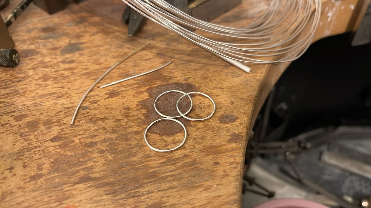 Roberts & Co Live: Handcrafting Sterling Silver 1mm Halo Profile Round ...