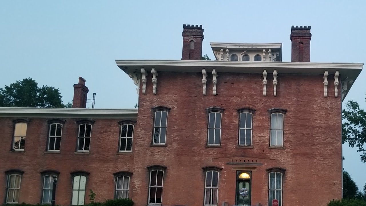 Prospect Place EVP - Camera Shy Ghost - YouTube