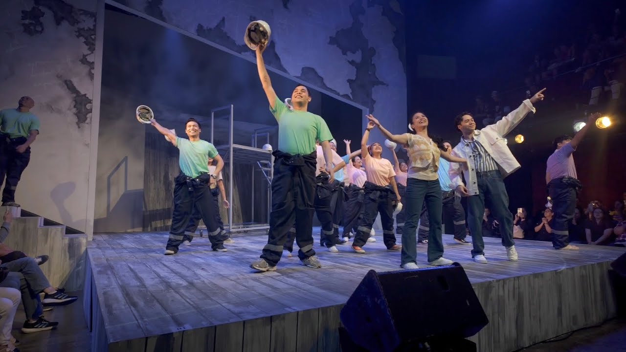 "One More Chance" Cast Take Their Bows - YouTube