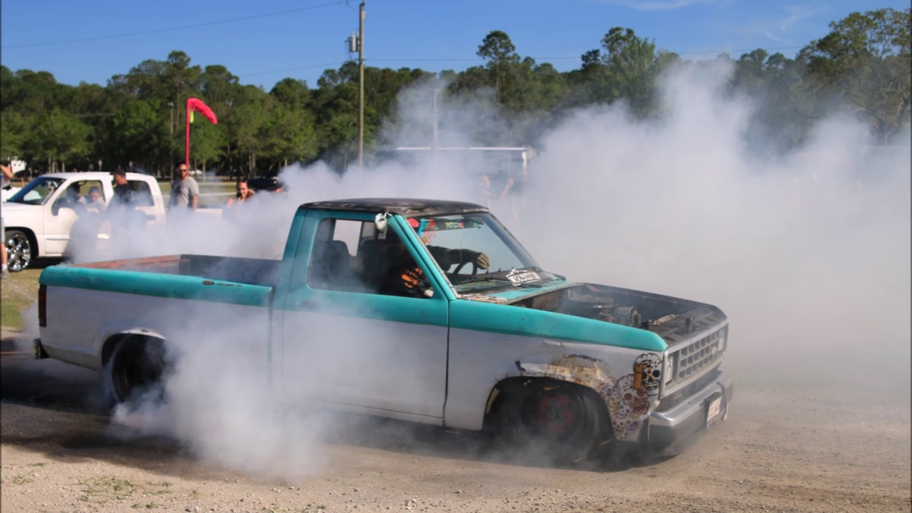 Burnouts, Car Show and Camping - YouTube