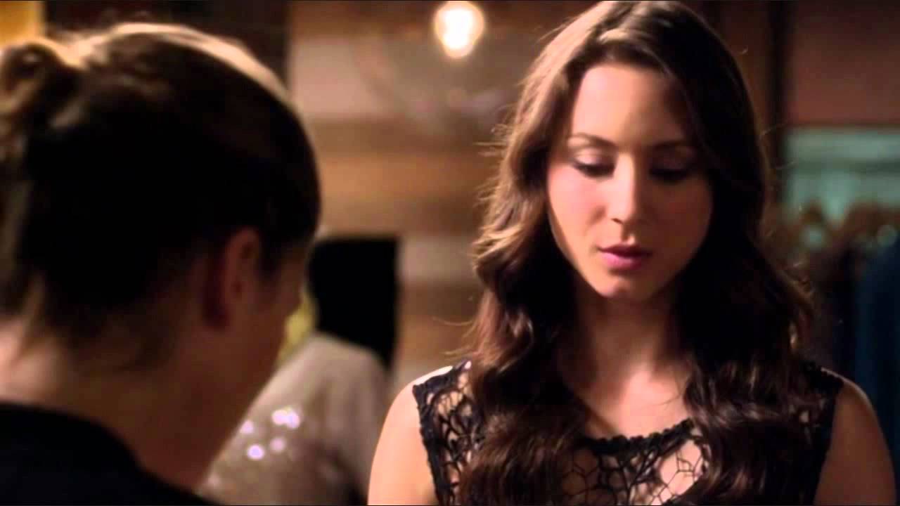 Spencer and Paige "Ops" - Pretty Little Liars 3x11 - YouTube
