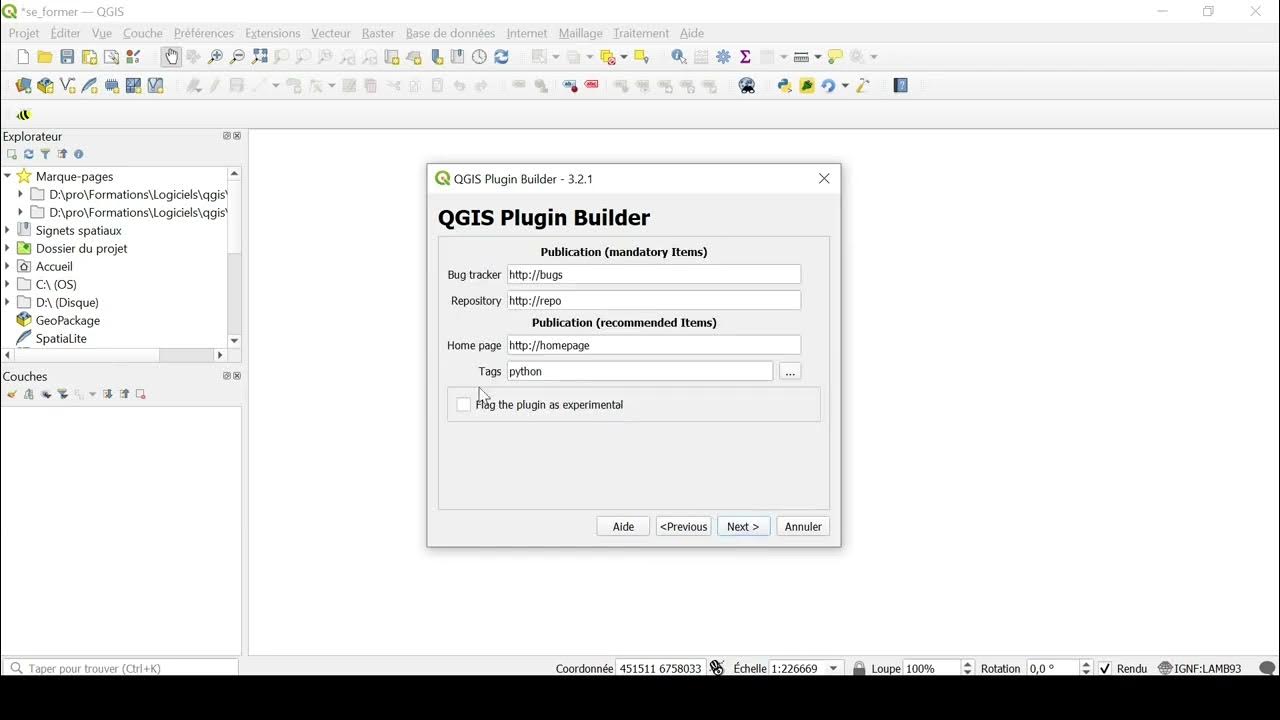 Plugin Builder Qgis : Création de structure de plugin - YouTube